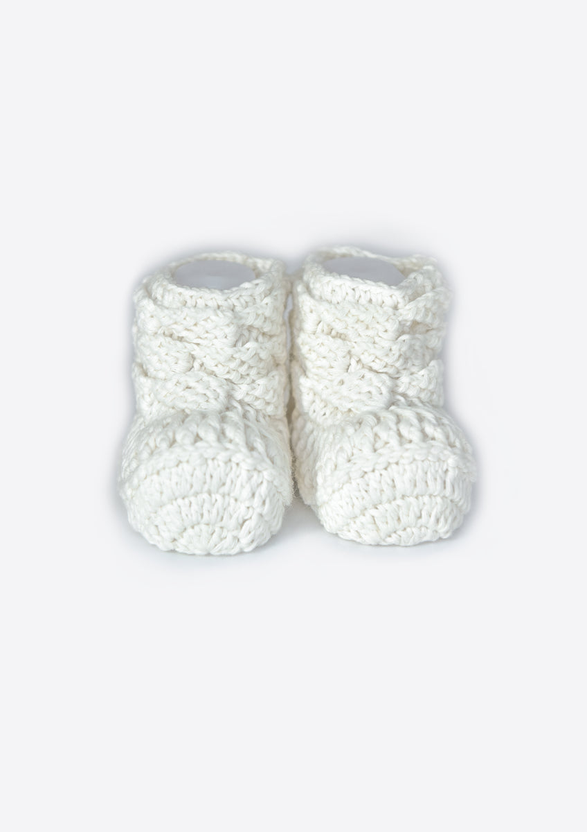 kitikate Organic Hand Knitted Baby Boy BootiesS66688 – kitikate.uk
